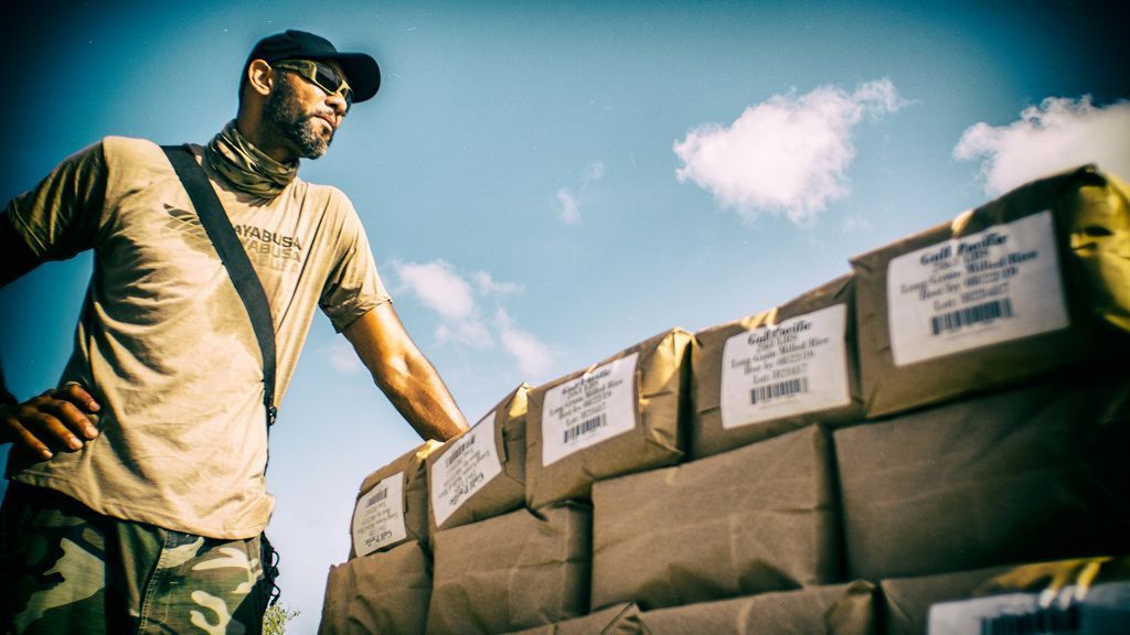 NBA: Tim Duncan brings hope to hometown hit hard by hurricanes - ESPN