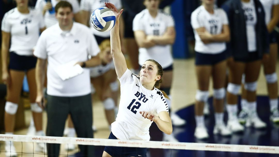 Autumn Finney, the player behind the viral volleyball play that floored ...