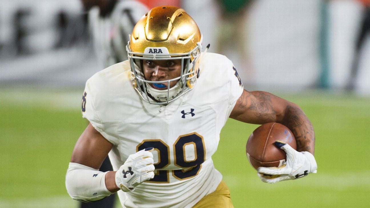 WR Kevin Stepherson among four players dismissed by Notre Dame - ESPN