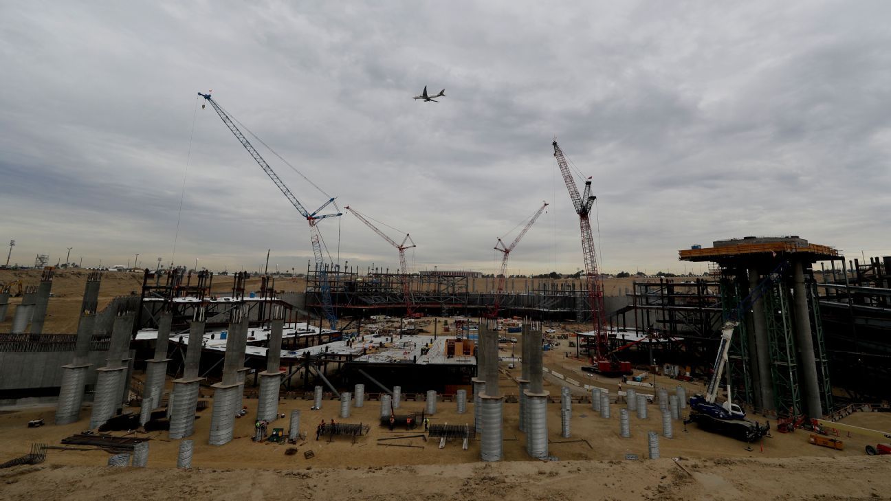 A look at the Inglewood stadium that's the future home of Rams and ...