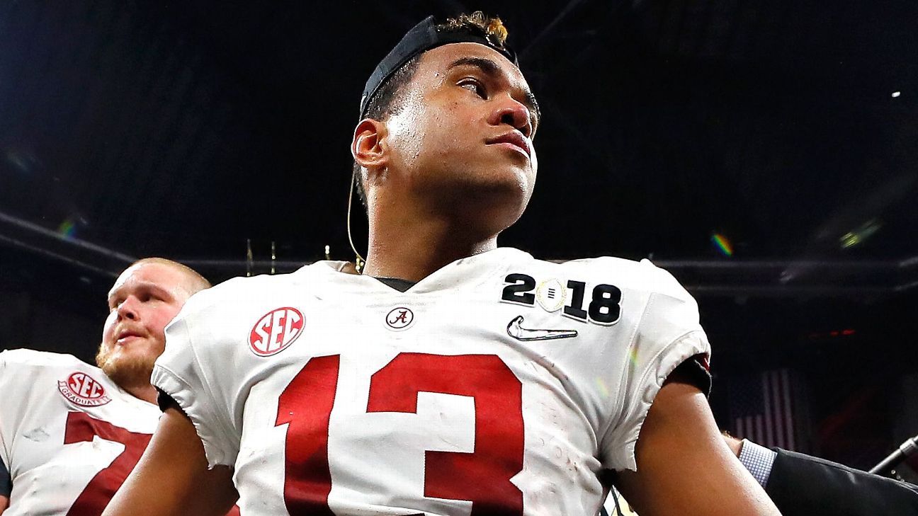 Alabama quarterback Tua Tagovailoa suffered a broken index finger that ...