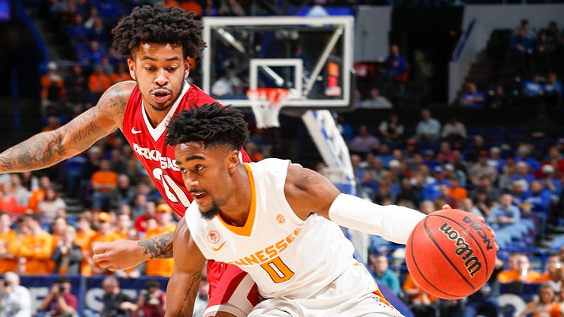 Vols beat Razorbacks, advance to finals