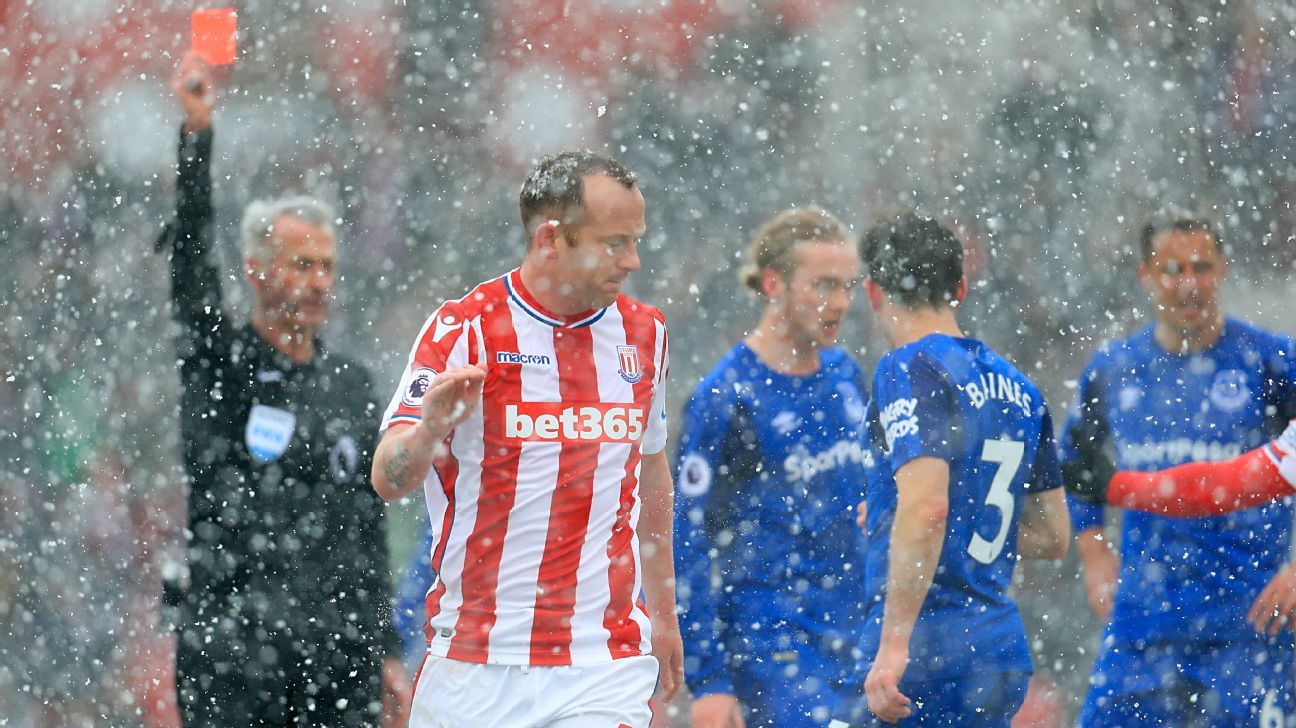 Stoke's Charlie Adam: Red card against Everton 'let the team down' - ESPN