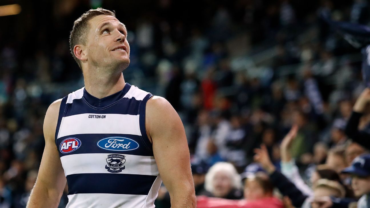 Lindsay Thomas cops three-game AFL ban for bump - ESPN