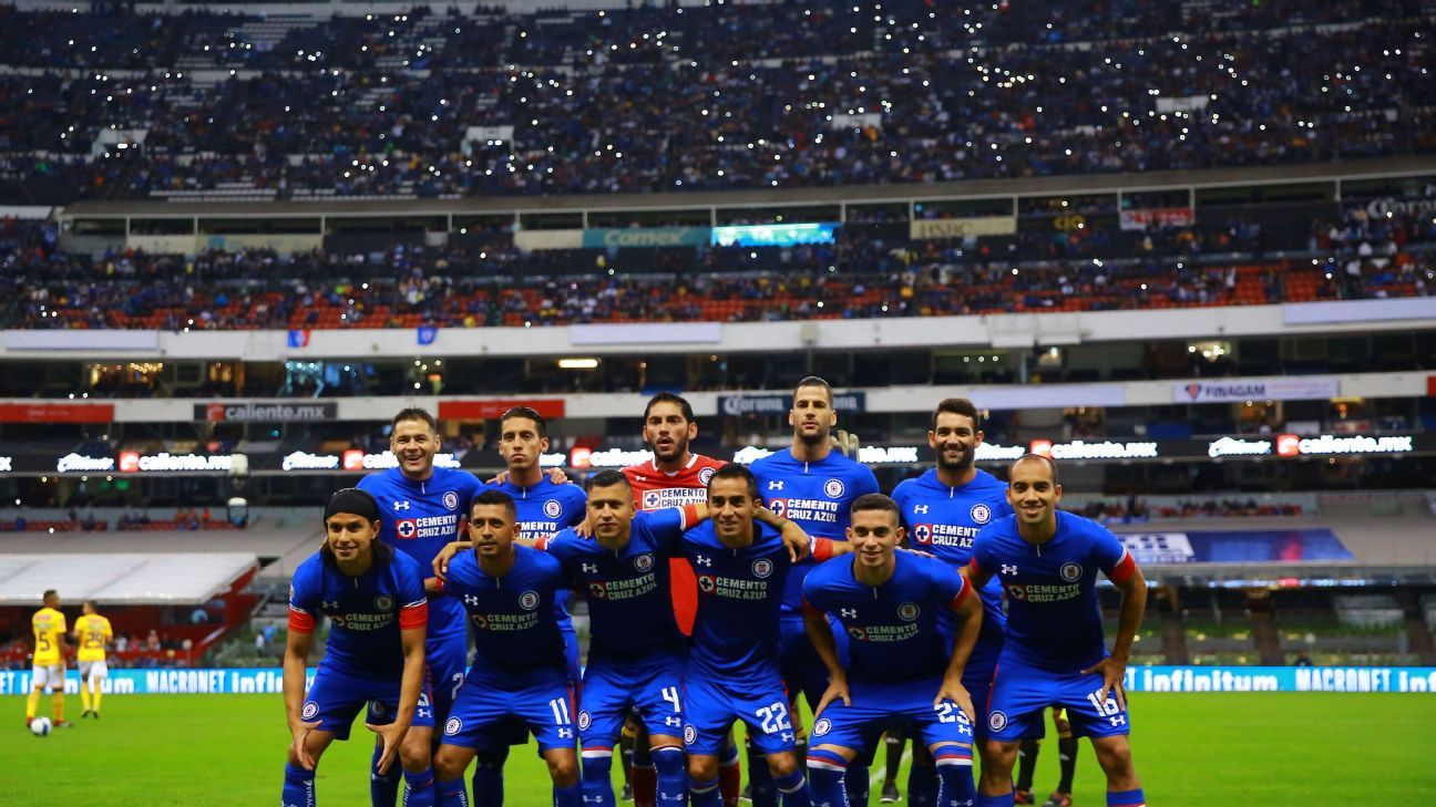 Cruz Azul, en un juego, supera asistencia del América en dos - ESPN