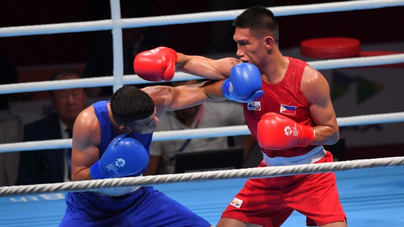 Boxers' campaign starts badly as Bacho, Petecio ousted - ESPN