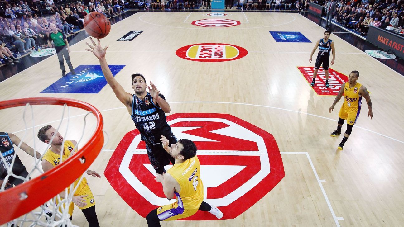 NBL Sydney Kings crush NZ Breakers for first win - ESPN