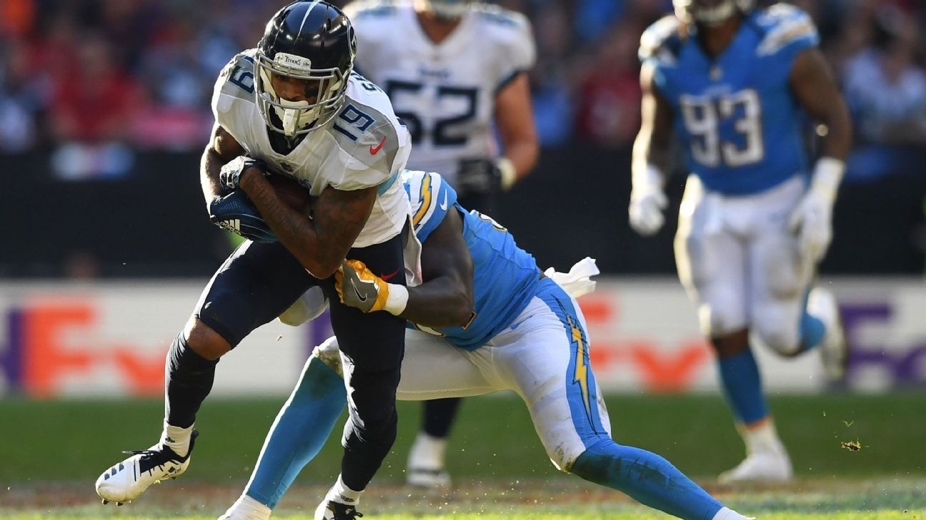 Tajae Sharpe becoming a reliable receiver for Tennessee Titans - ESPN ...