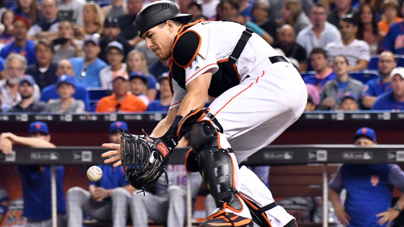Mets eye another jackpot in J.T. Realmuto - ESPN