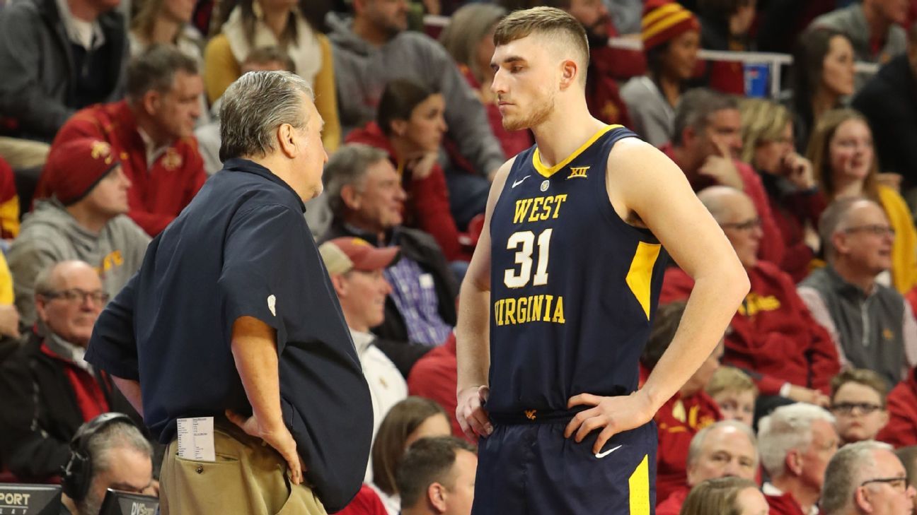WVU's Logan Routt ejected for tripping Texas Tech player from bench - ESPN