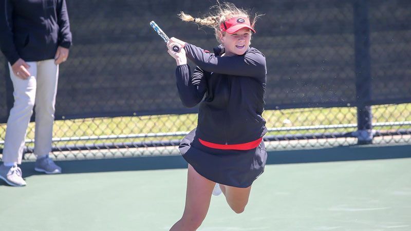 Georgia takes down LSU 4-0