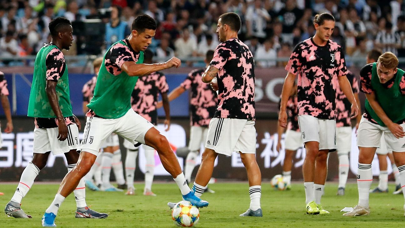 Toe Poke Daily: We need to talk about these awful warm-up kits - ESPN