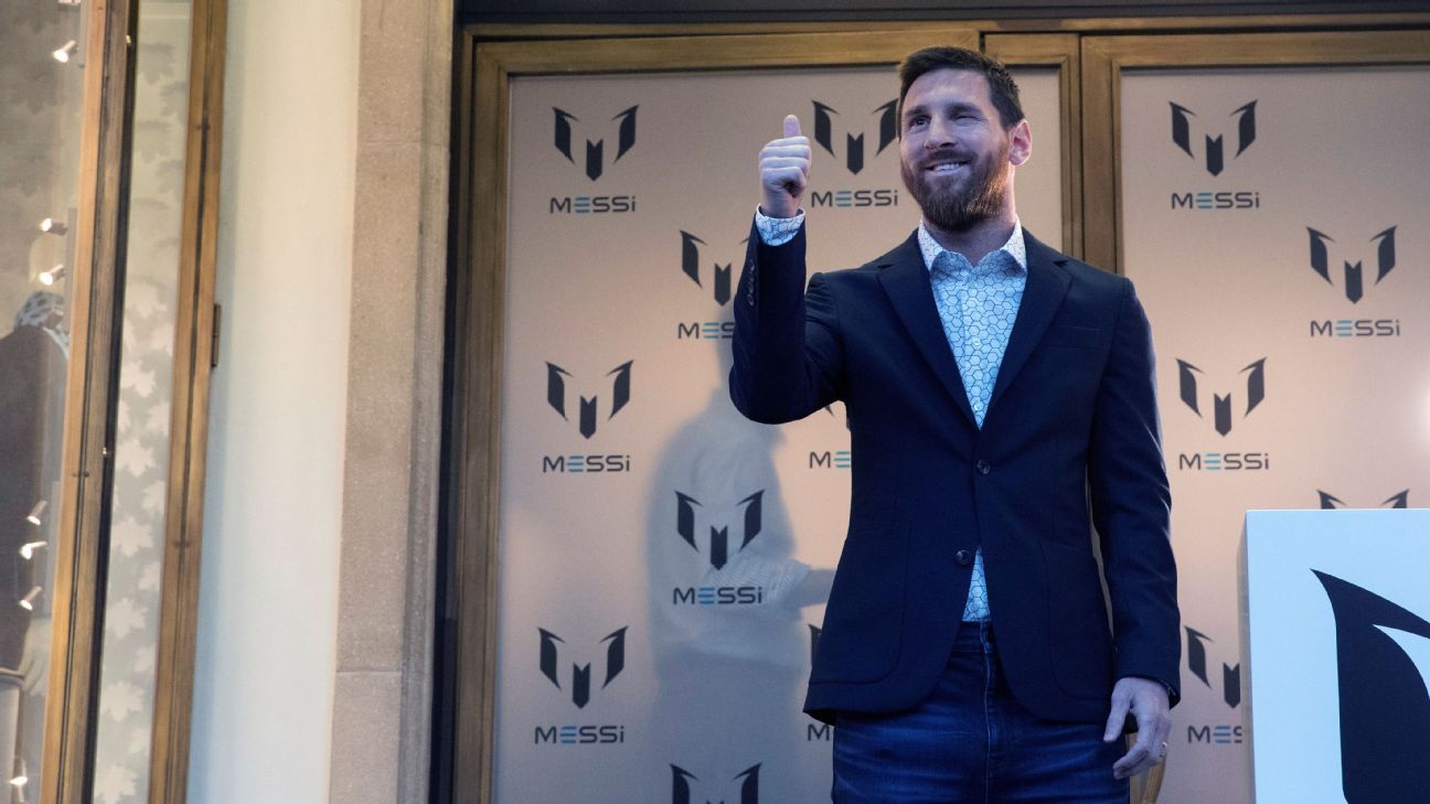 Messi presenta su nueva marca de ropa - ESPN