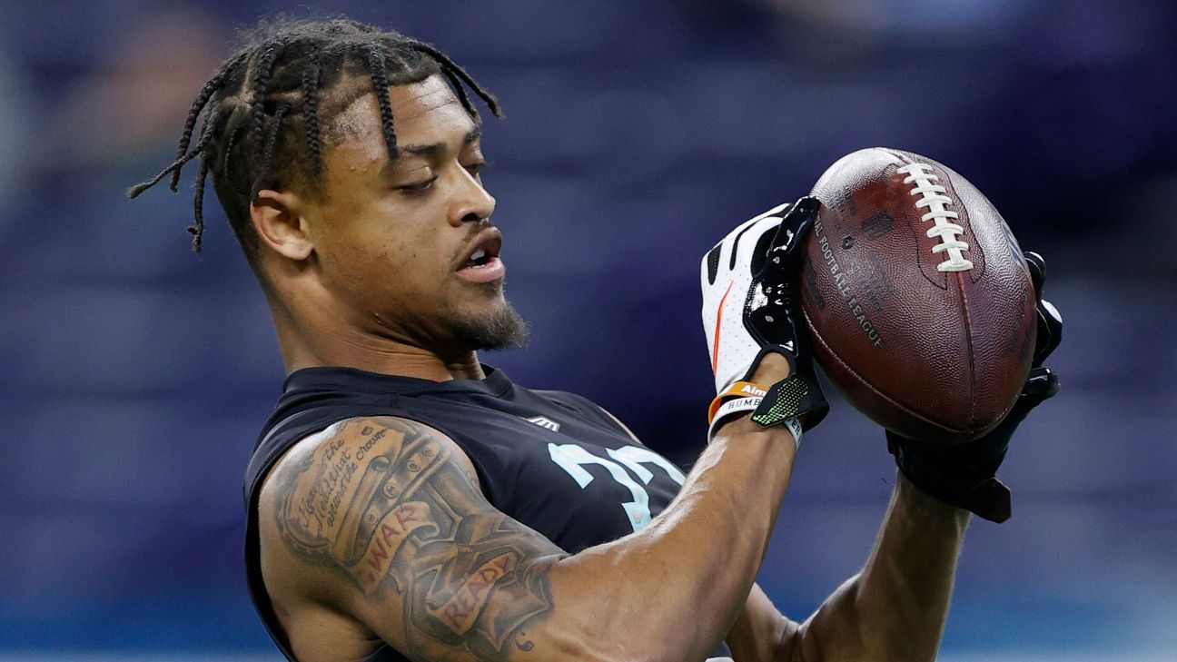 Falcons' defense constructed to slow high-powered NFC South offenses ...