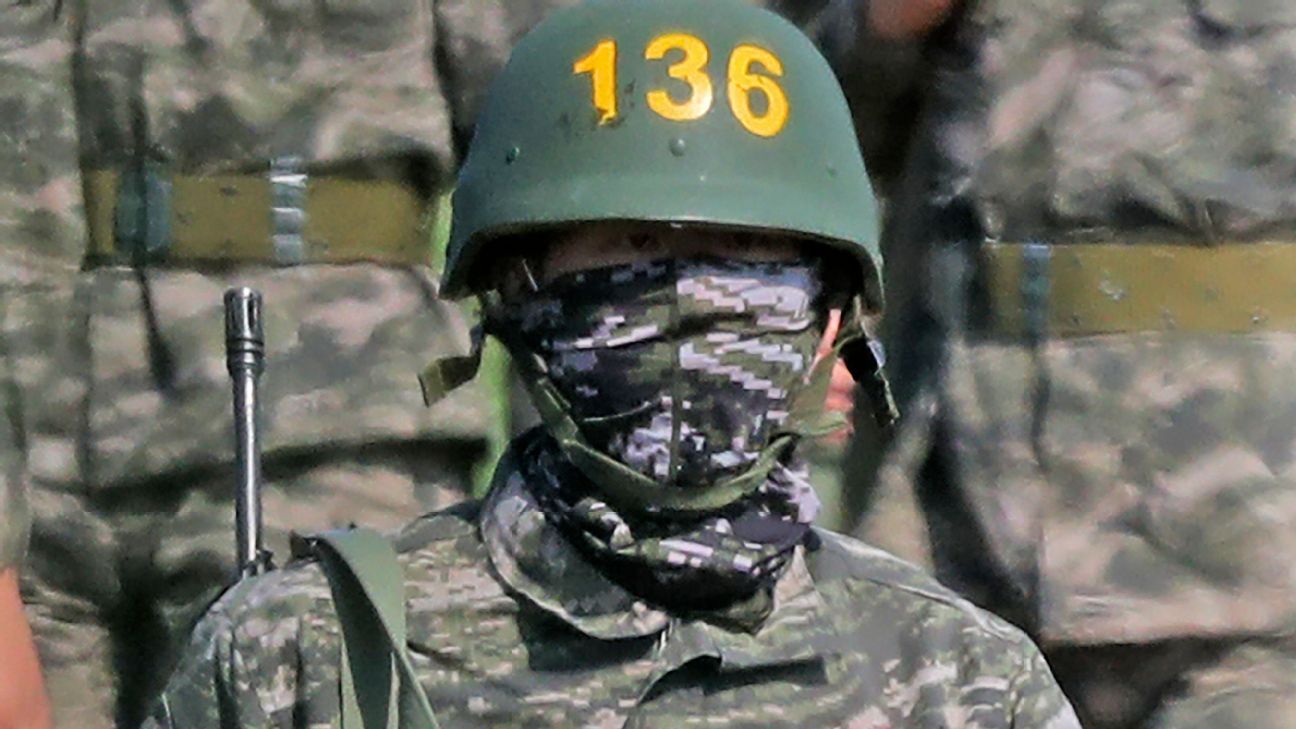 Son Heung-min completó el servicio militar como uno de los mejores de ...