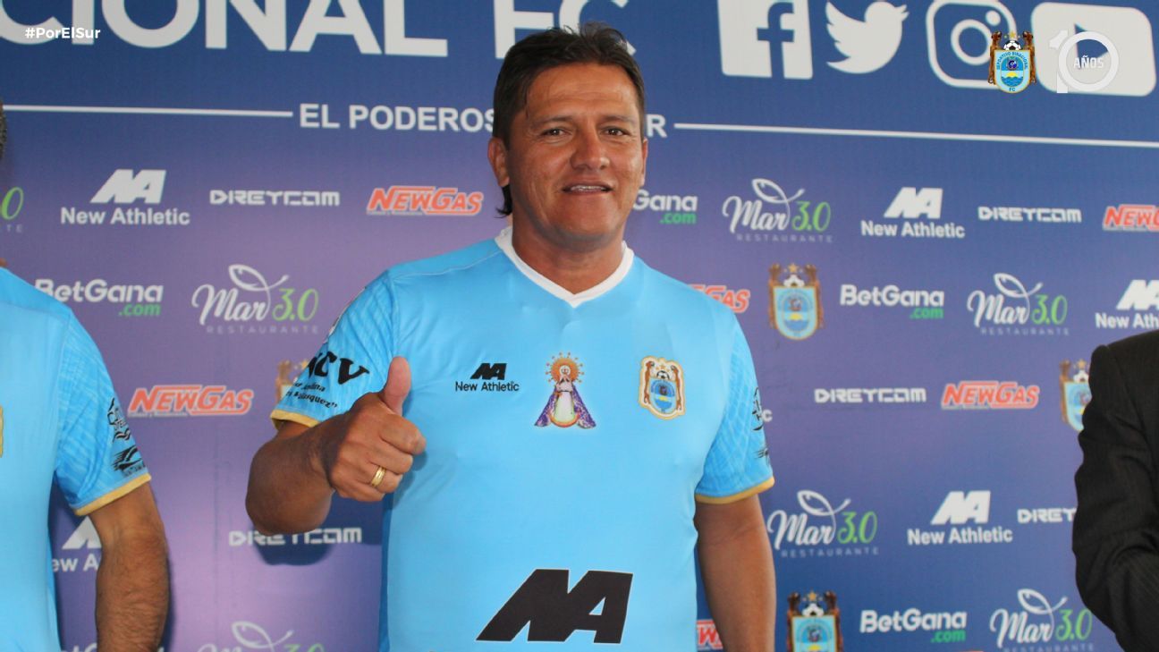 Flabio Torres dejó de ser técnico de Deportivo Binacional - ESPN