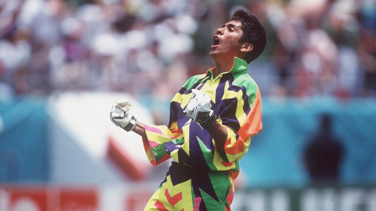 Jorge Campos: 54 años de una leyenda contada a colores - ESPN