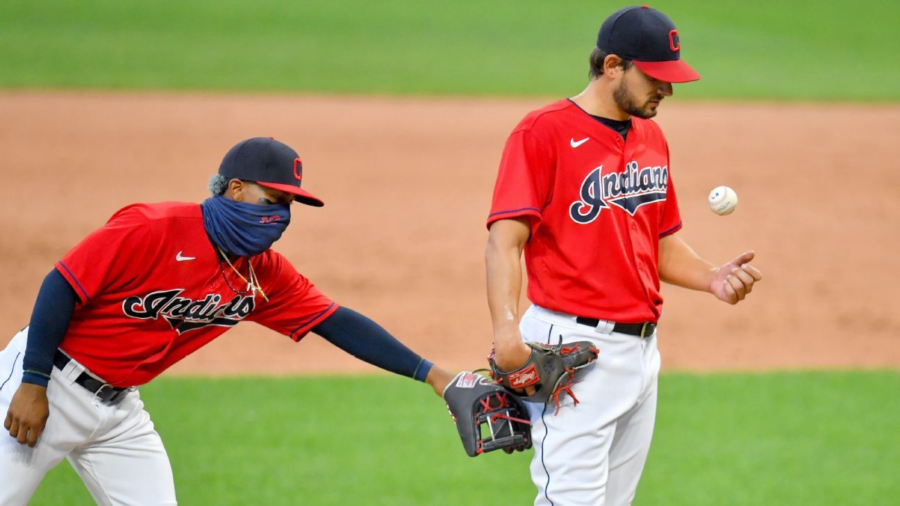 Why MLB insiders predict a long, cold winter for free agents - ESPN