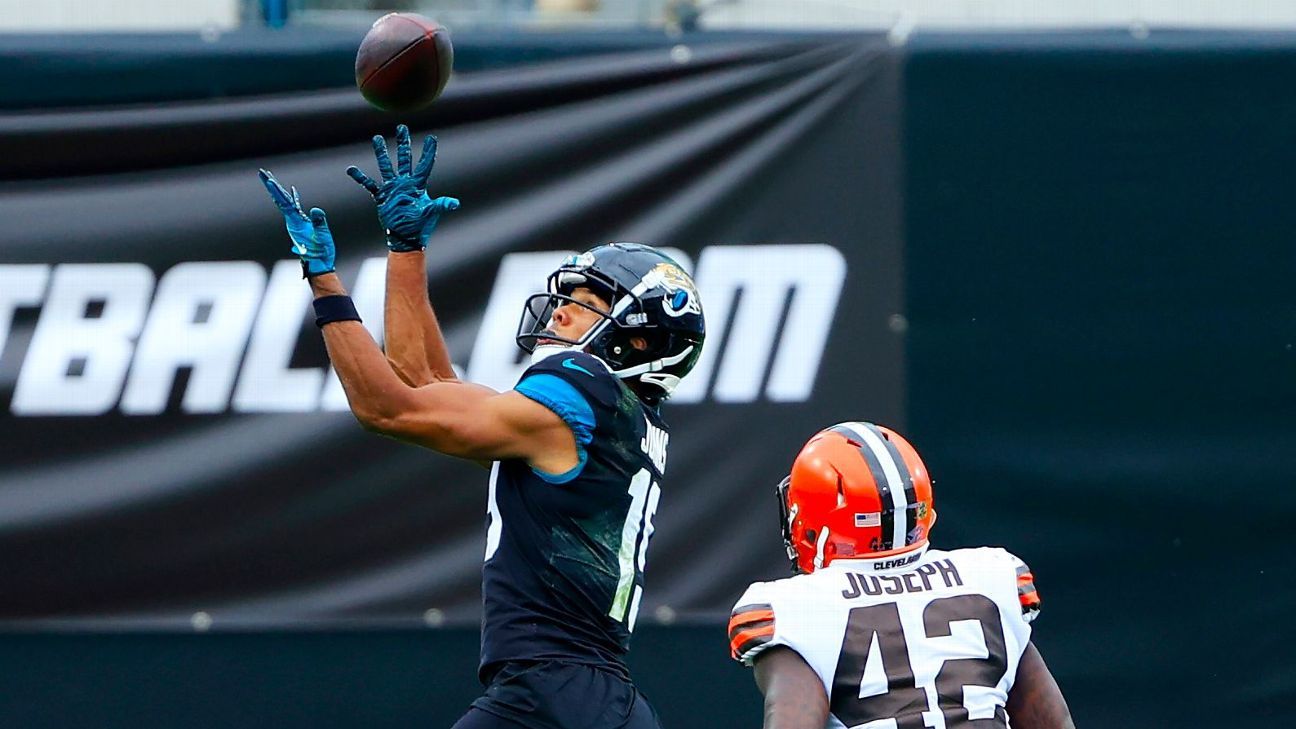 Jaguars' Collin Johnson catches in stride then dives for a touchdown - ESPN