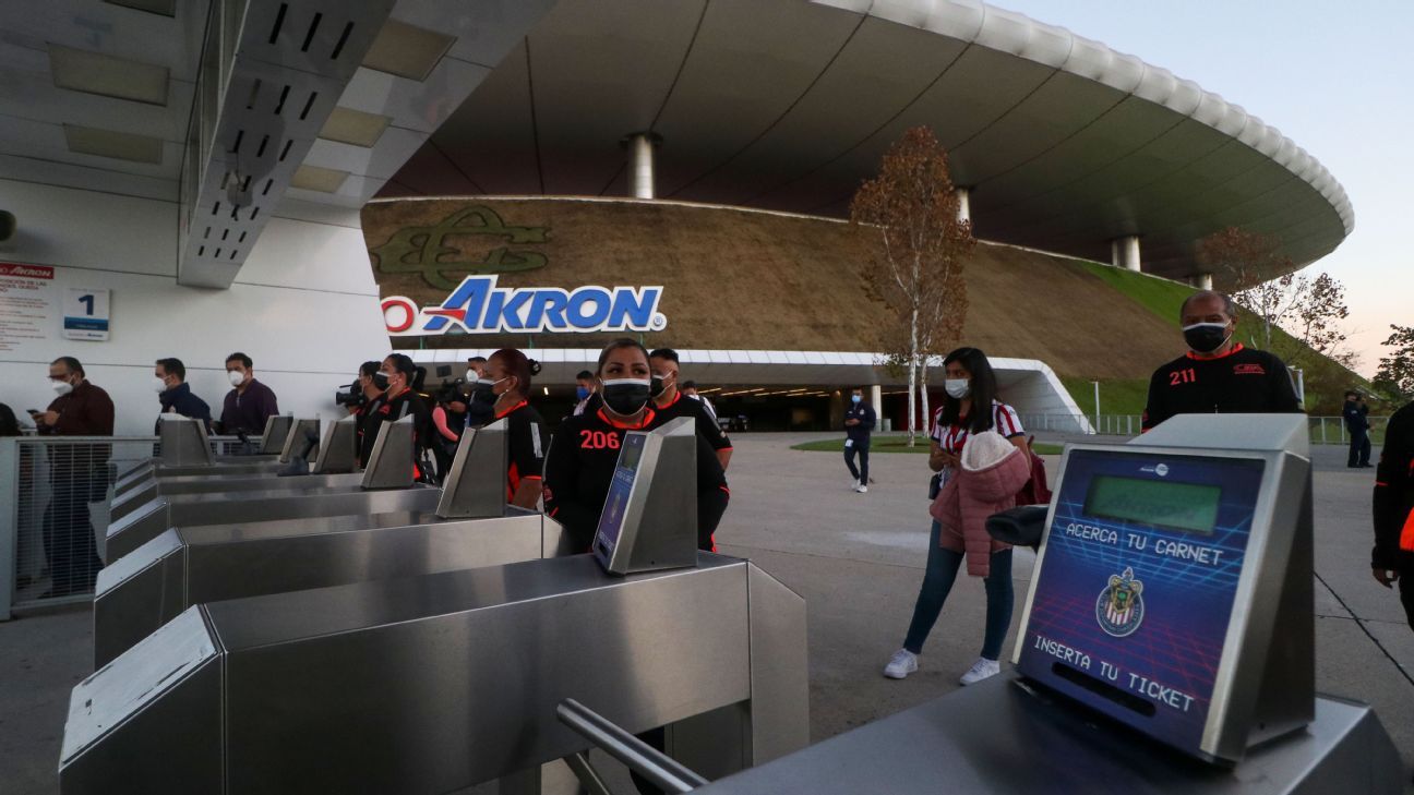 Chivas acepta abrir Estadio Akron con 25% de aforo - ESPN