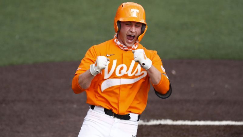 Russell's historic night allows Vols to tie series