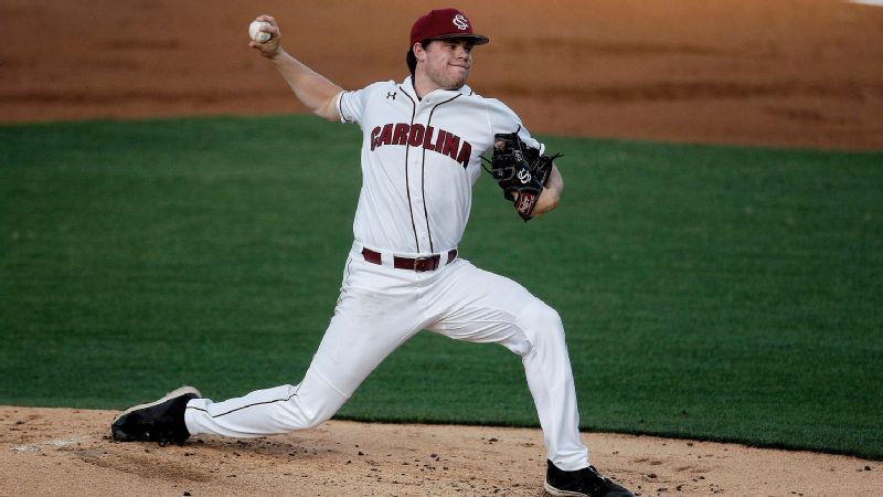 Gamecocks get it done on both sides of the field in win