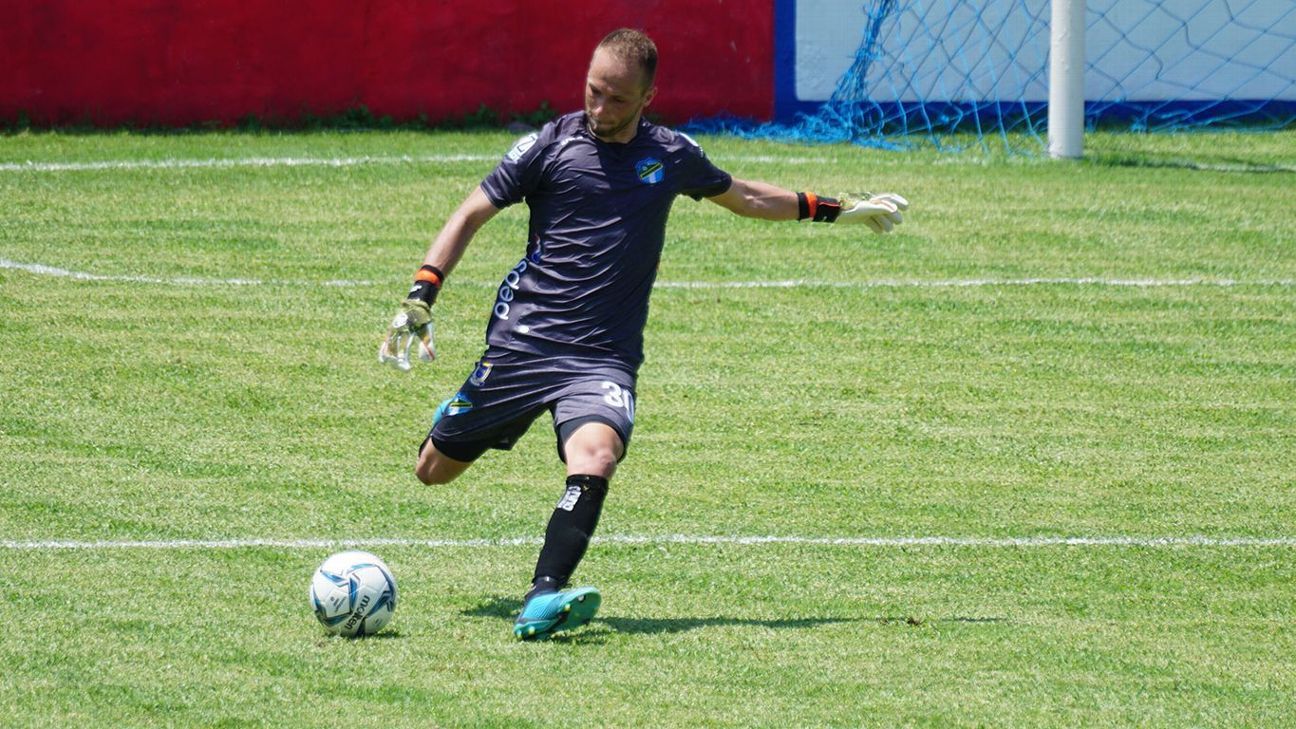 Kevin Moscoso: "Tratamos de regresar a Comunicaciones a jugar finales y ...