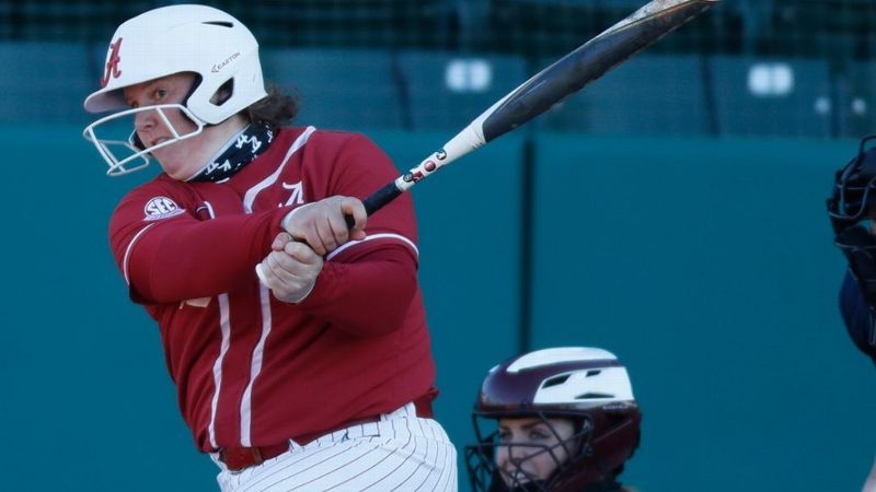 Hemphill ties Alabama HR record in win over UK