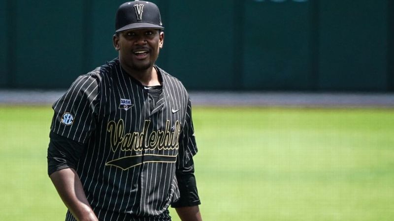 Rocker's solid pitching leads to a victory for Vandy