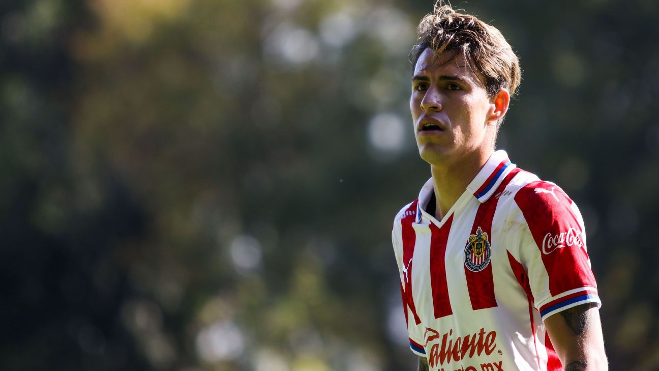 Cristian Calderón anotó por tercer partido consecutivo en la ...