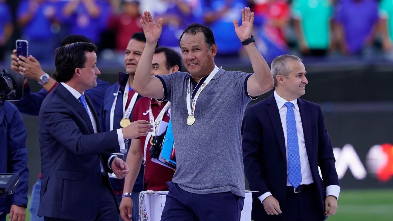 Juan Reynoso: "Ni el mejor guionista nos podía vender esta realidad" - ESPN