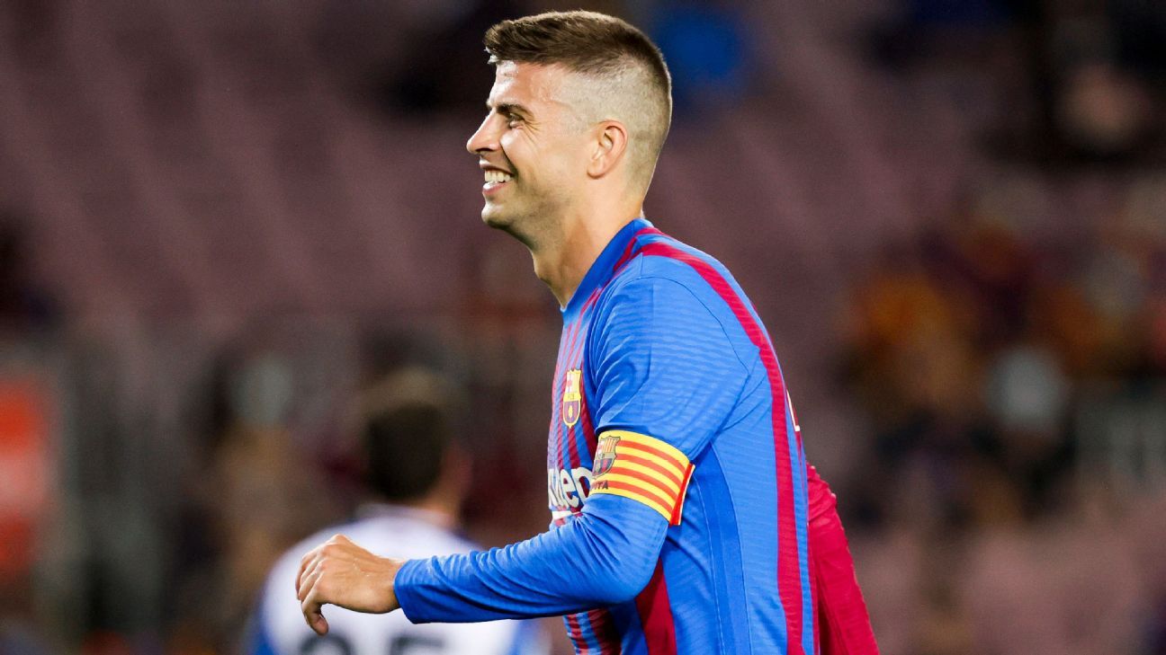 Pique knee injury leaves Barcelona in defensive woe ahead of Champions ...