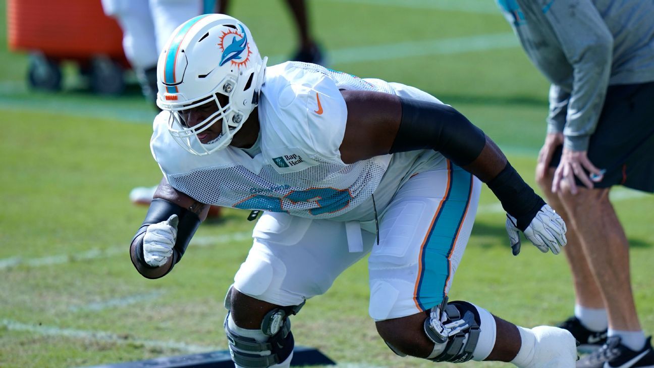 El tackle Austin Jackson llega a la lista de reservas/COVID-19 de los ...