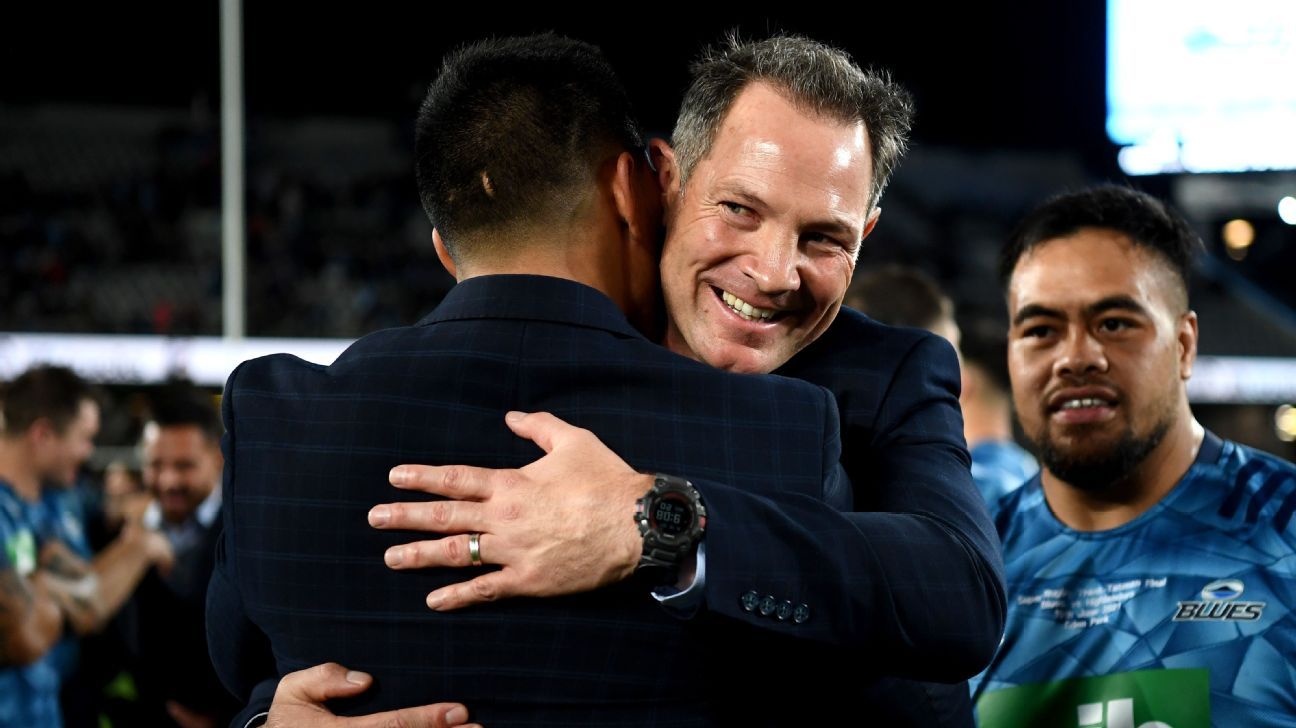 Blues coach Leon MacDonald signs two-year contract extension - ESPN