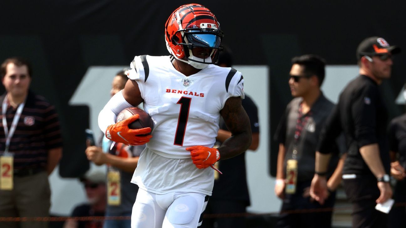 Bengals' Ja'Marr Chase connects with Joe Burrow for first NFL touchdown ...