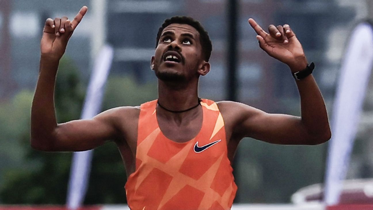 Seifu Tura Abdiwak, Ruth Chepngetich run to Chicago Marathon victories ...
