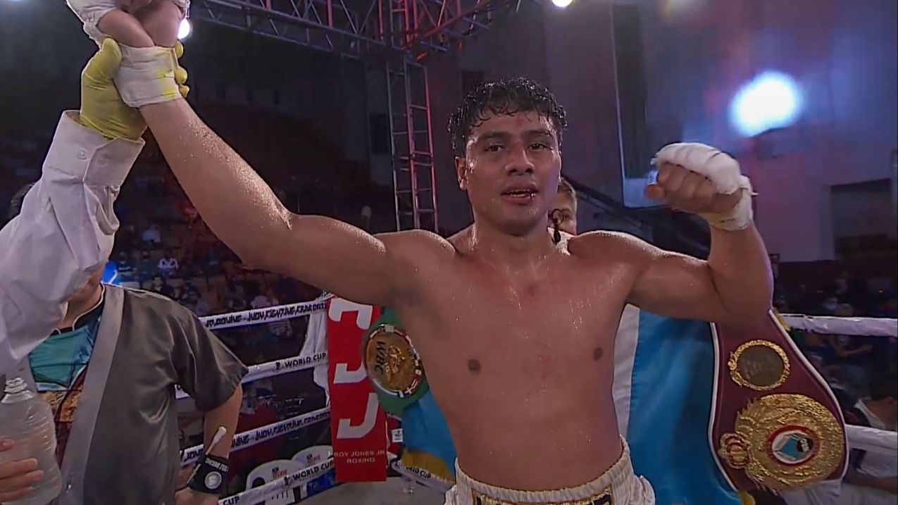 ¡Imparable! Lester Martínez llega a 10 victorias y retiene el cinturón ...