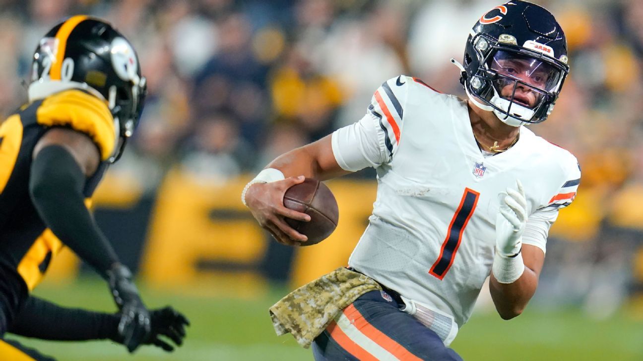 Bears defense spoils Justin Fields' late-game heroics vs. Steelers ...