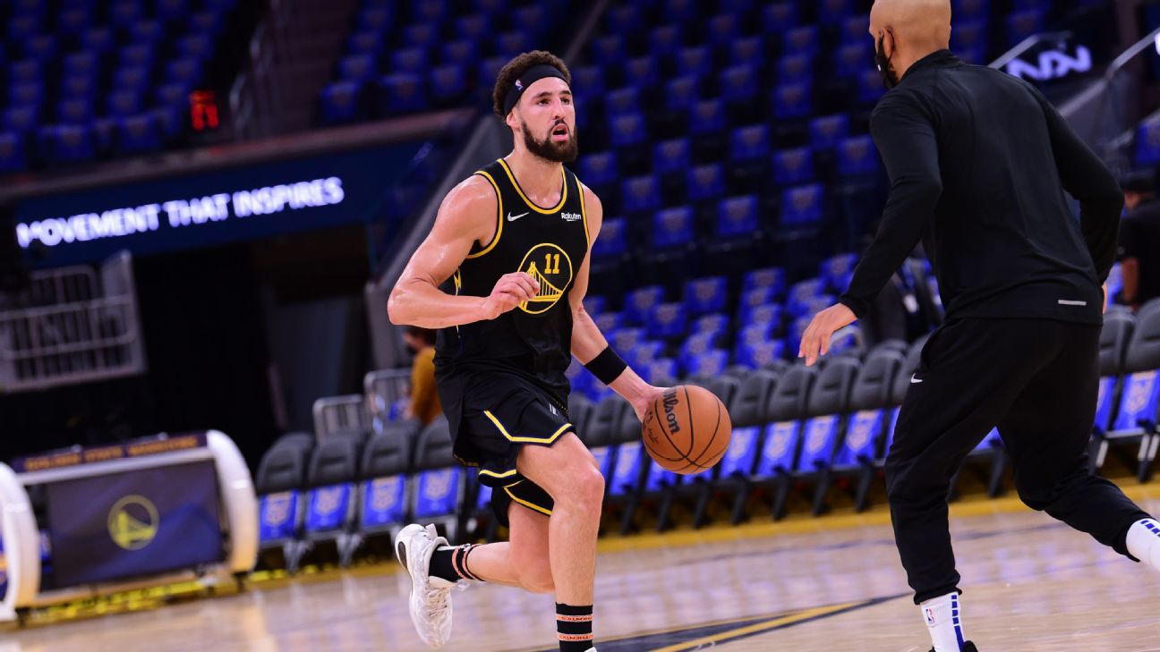 Klay Thompson tiene su primera práctica de equipo completo - ESPN