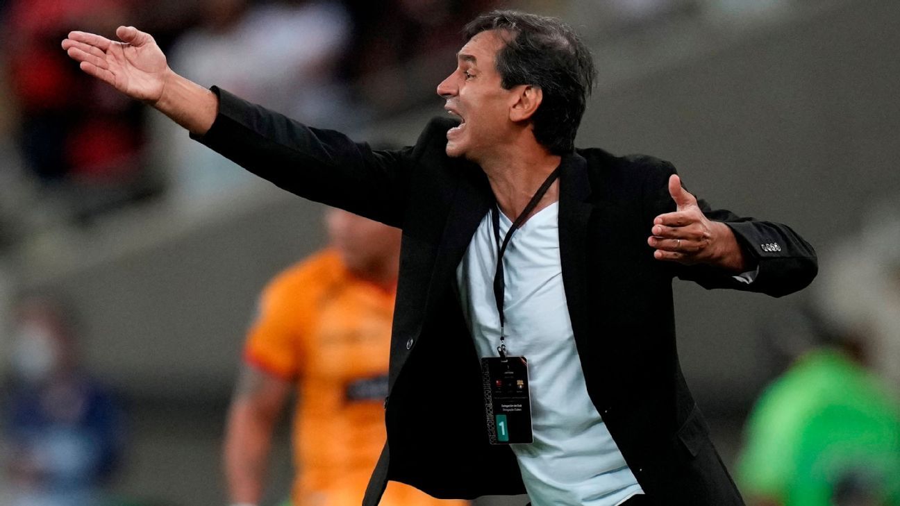 Fabián Bustos: "Cuando llegas a la cima, no debes relajarte" - ESPN