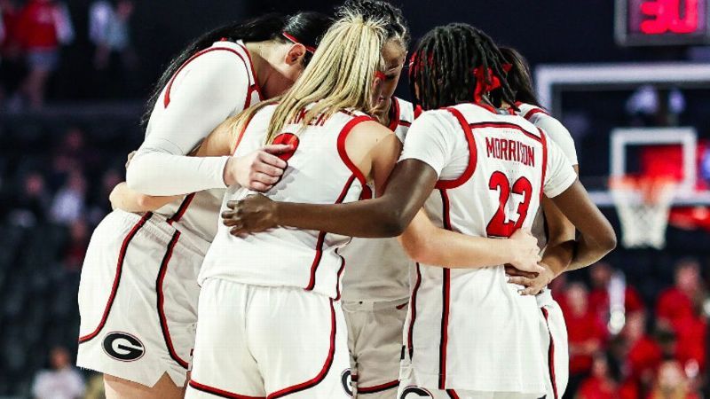 No. 20 Georgia extends win streak to seven games