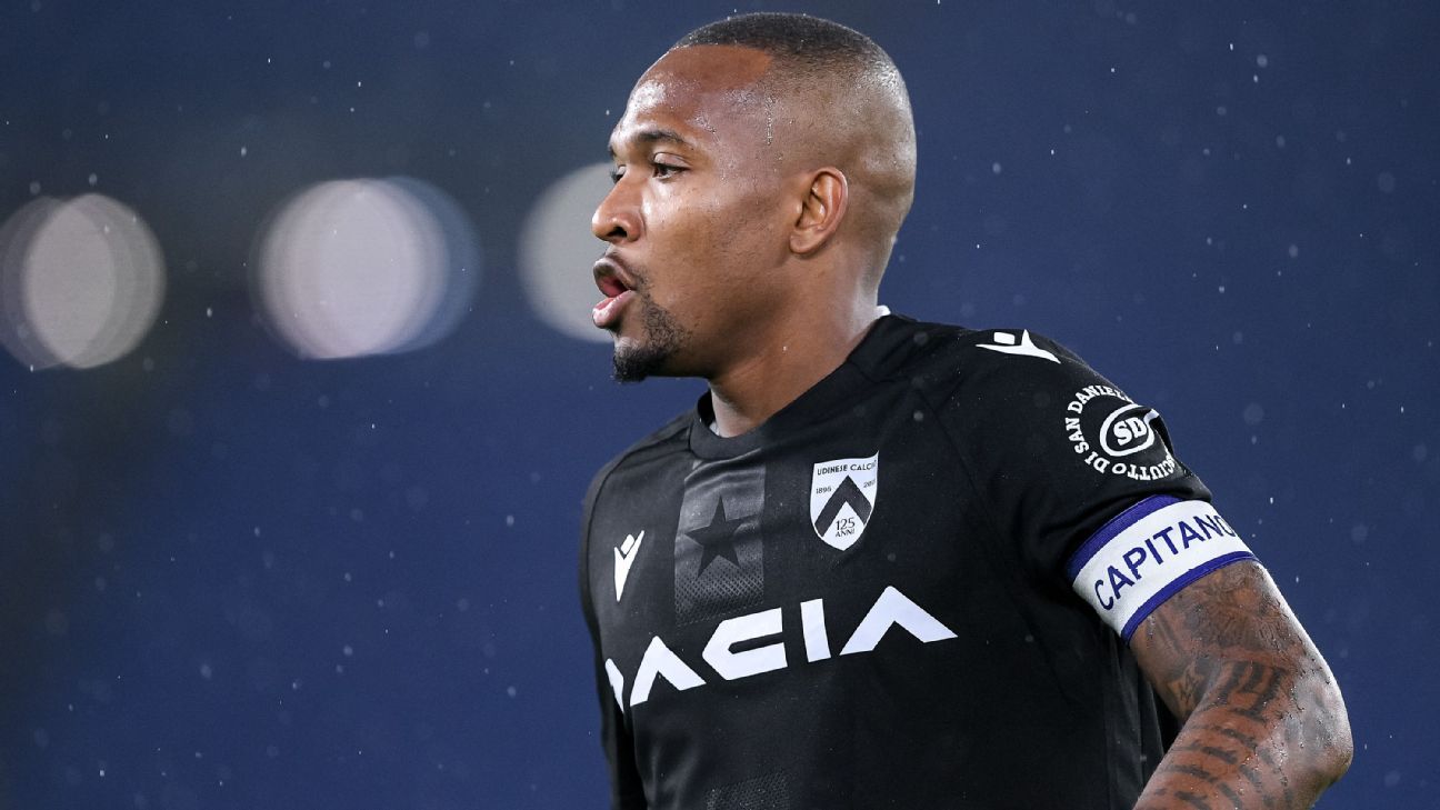 Palmeiras faz consulta por Samir, ex-zagueiro do Flamengo, e segue em ...