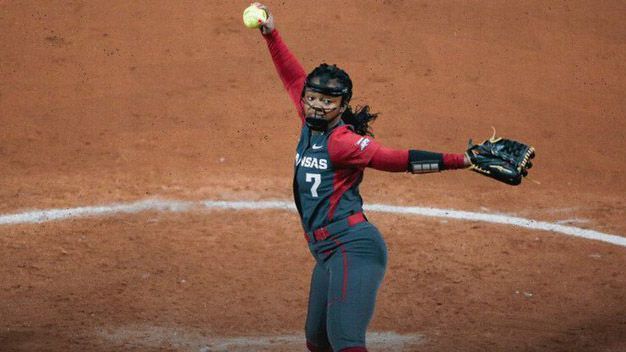 Delce seals Hogs' win with two-hit shutout of Gators