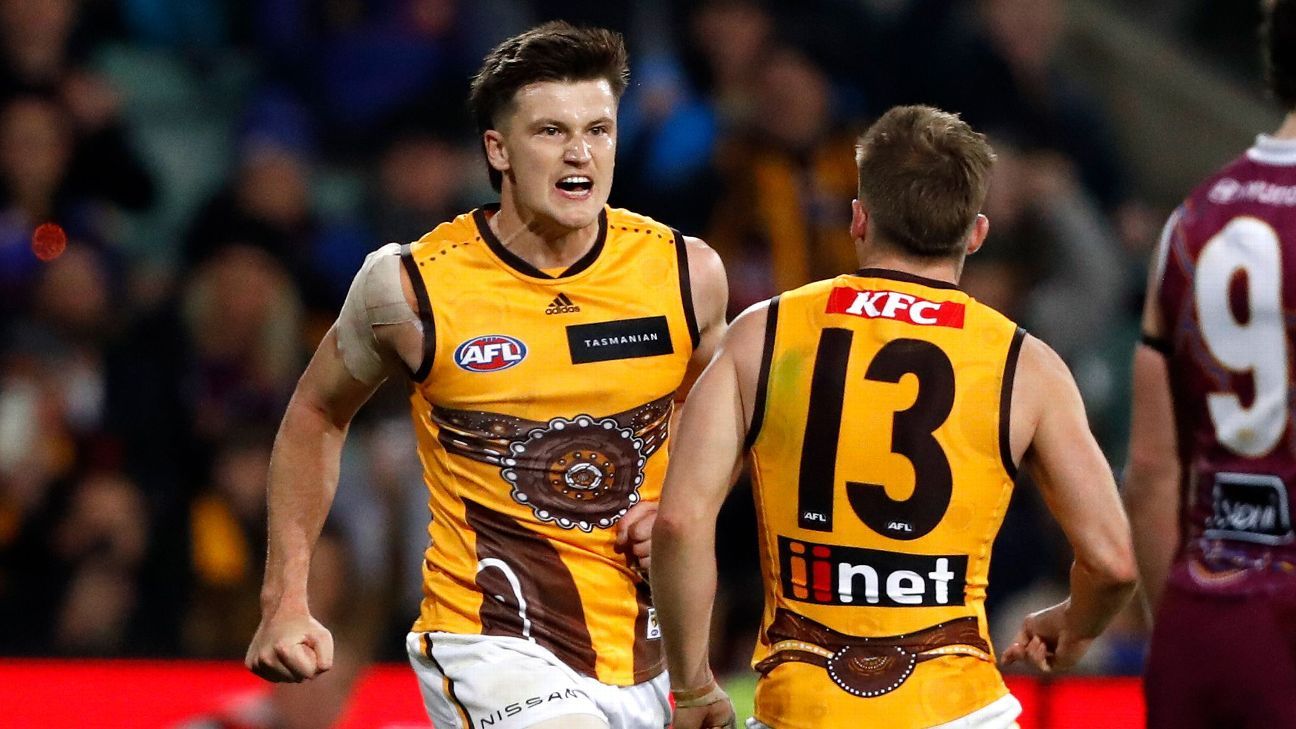 AFL key forward Mitch Lewis re-signs with Hawthorn Hawks - ESPN