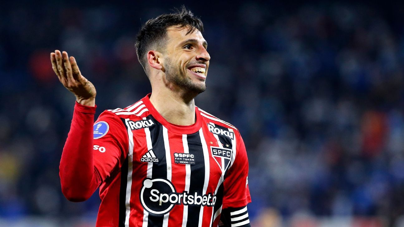 São Paulo anuncia acordo em definitivo por Calleri, que assina até 2025 ...