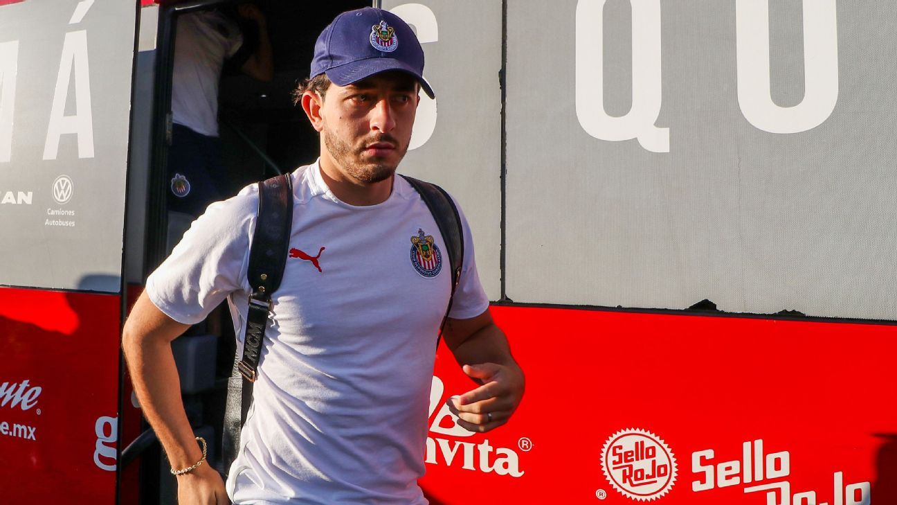 Chivas: Alan Mozo vive primer juego como titular en juego oficial con ...