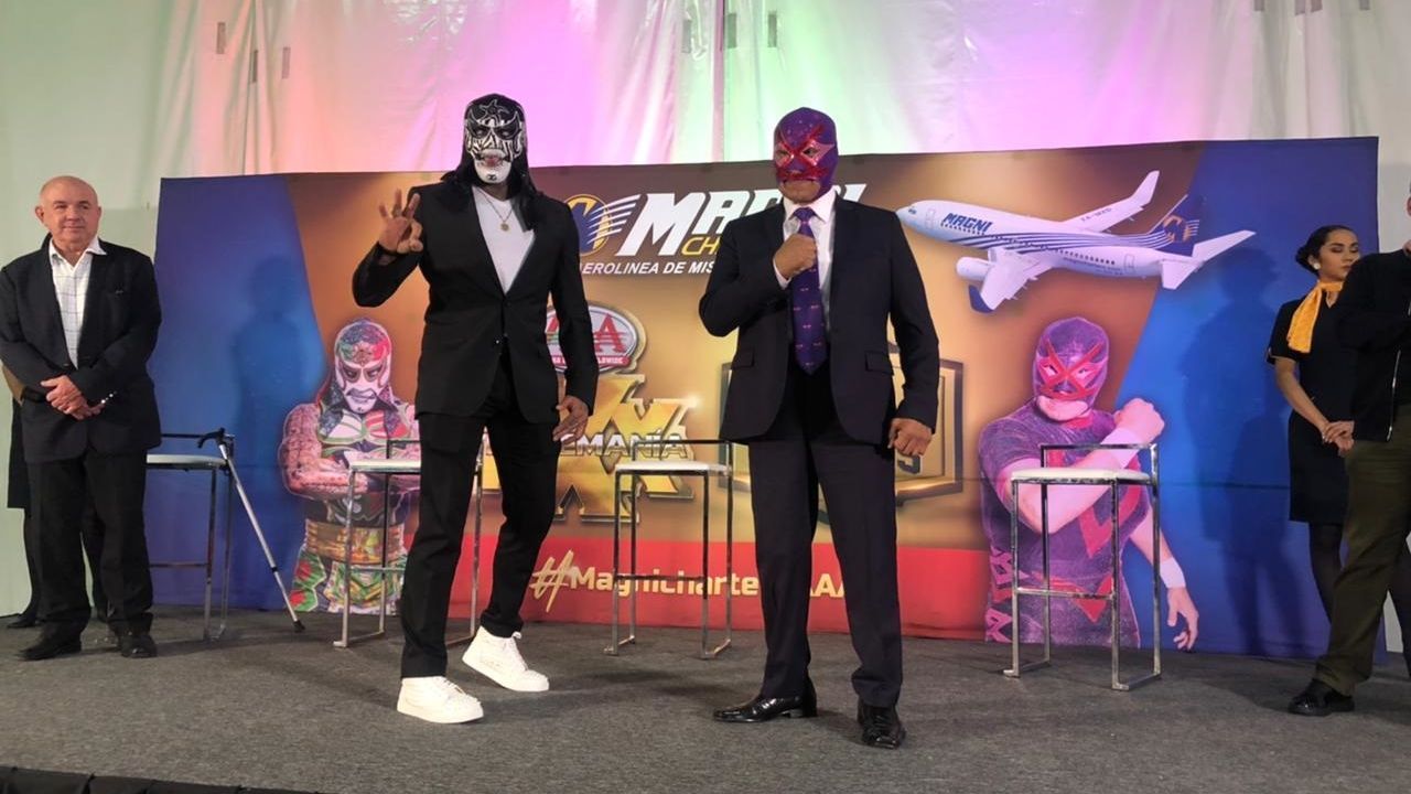 Villano IV y Pentagón Jr. ya se ven con la máscara de su oponente en la ...