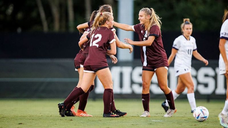 Strong second half propels MS State past Southern Miss