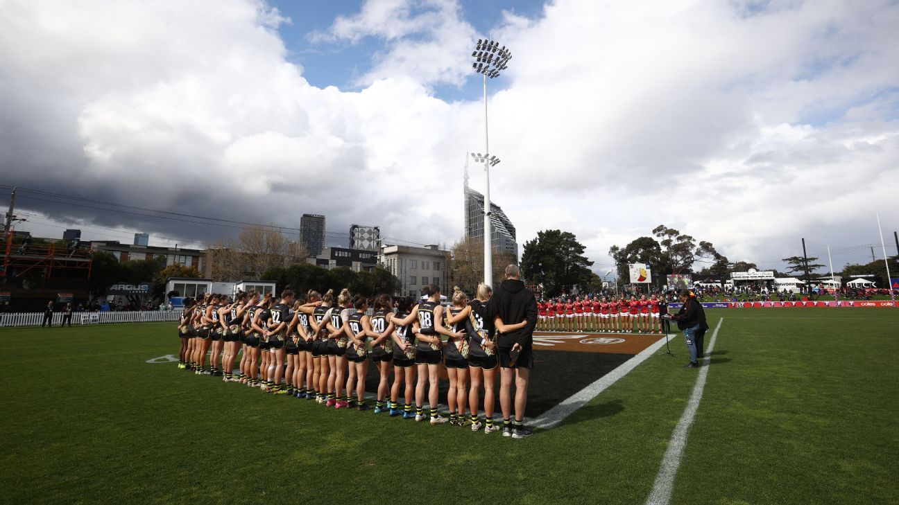 AFLW Round 4 moments that mattered - The first 'Dreamtime' game ...