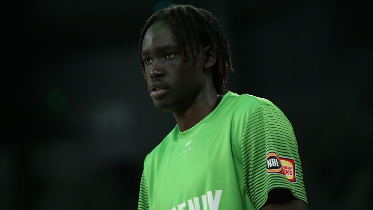 36ers' Acuoth suspended for betting activity - ESPN